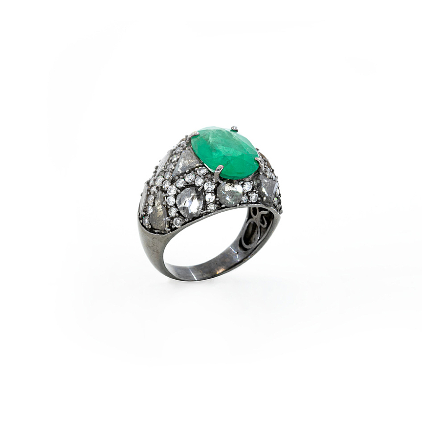 SARA Anel Esmeraldas Anel em Ouro 18k com Esmeralda Oval Central e ...